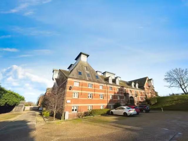 2 bedroom flat for rent in The Drays, Long Melford, CO10