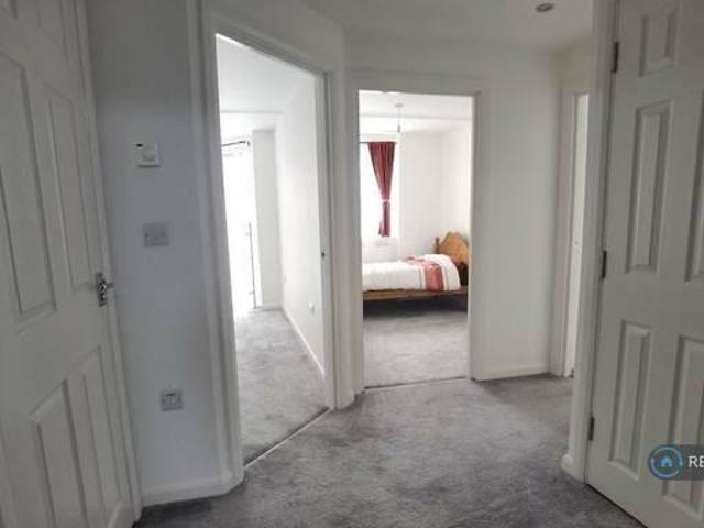 2 bedroom flat for rent in The Elms Luton LU1