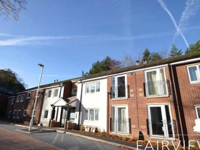 2 bedroom flat for rent in The Firs Ashbourne Derbyshire DE6
