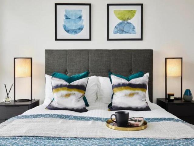 2 bedroom flat for rent in The Highline, 27 Radial Avenue, E14