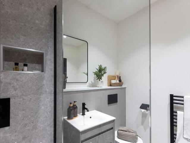 2 bedroom flat for rent in The James, Manchester, M4