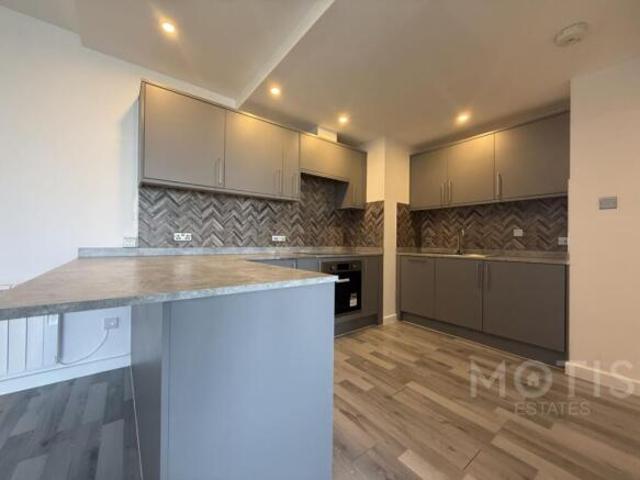 2 bedroom flat for rent in The Leas, Folkestone, CT20
