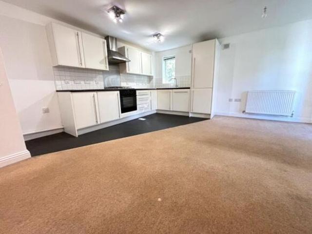 2 bedroom flat for rent in The Links, Herne Bay, Kent, CT6