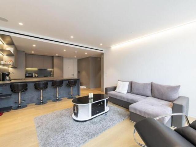 2 bedroom flat for rent in The Nova Building, Buckingham Palace Road, Victoria, London SW1W