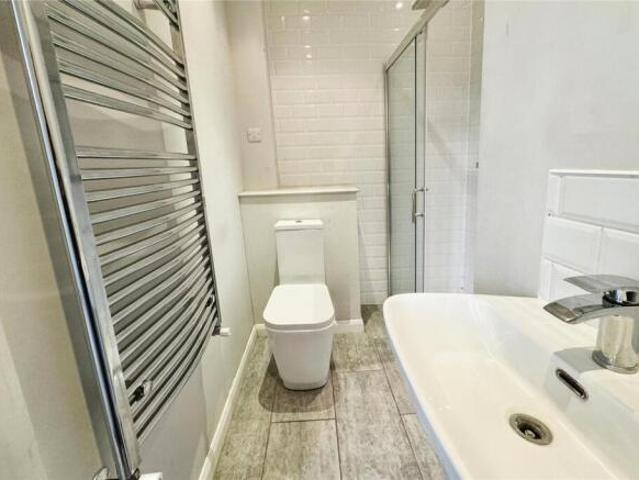 2 bedroom flat for rent in The Street, Boughton under Blean, Faversham, Kent, ME13