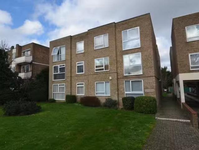 2 bedroom flat for rent in The Park, Sidcup, DA14 6AS, DA14
