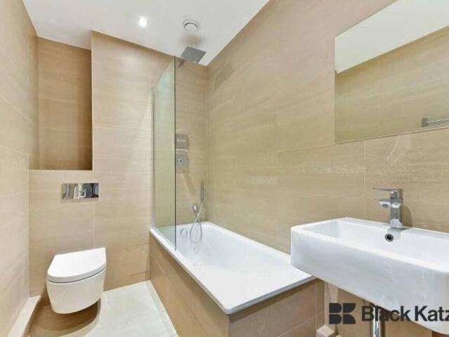 2 bedroom flat for rent in The Pioneer Building Newington Causeway, Borough SE1