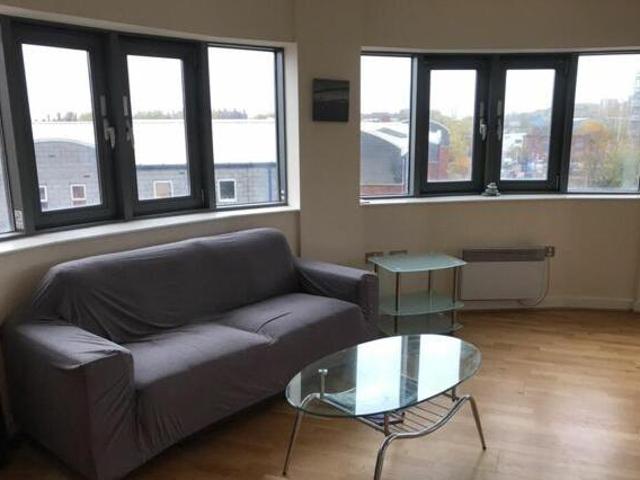 2 Bedroom Flat For Rent In The Reach