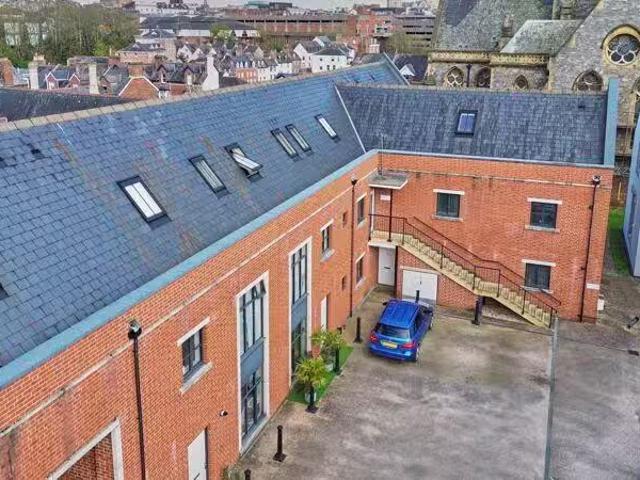 2 bedroom flat for rent in The Refectory, Mount Dinham Court.