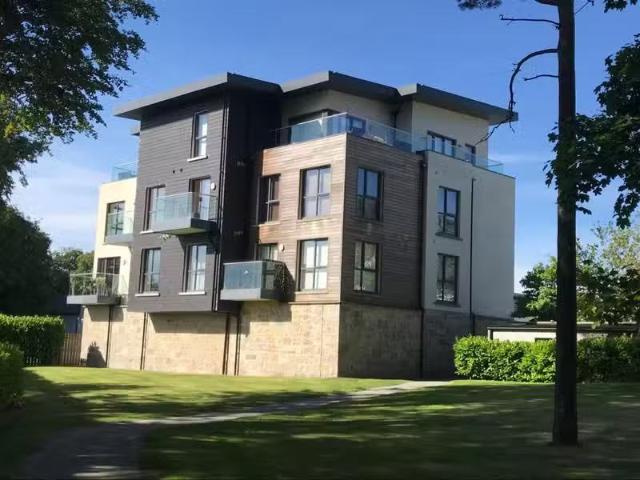 2 bedroom flat for rent in The Walled Gardens, Bucksburn, Aber.