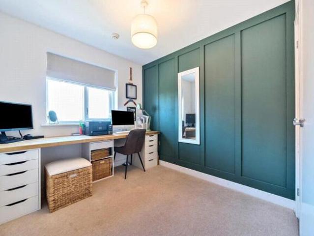 2 bedroom flat for rent in The Wharf, New Crane Street, CH1