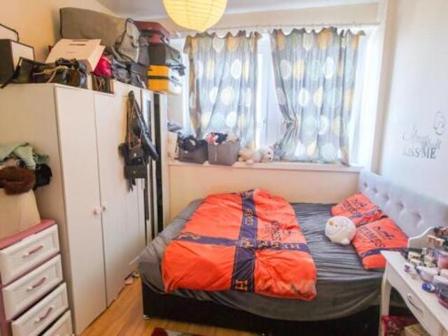 2 bedroom flat for rent in The Vista Building, Calderwood Street, Woolwich, London, SE18