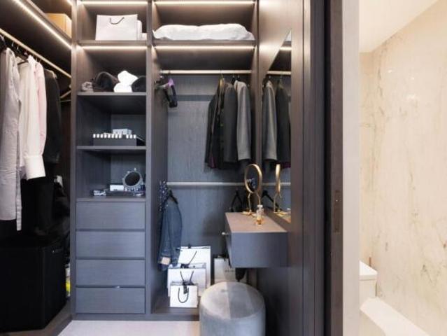 2 bedroom flat for rent in Three Colt Street, London, E14