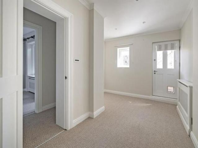 2 bedroom flat for rent in Thurloe Street, London, SW7