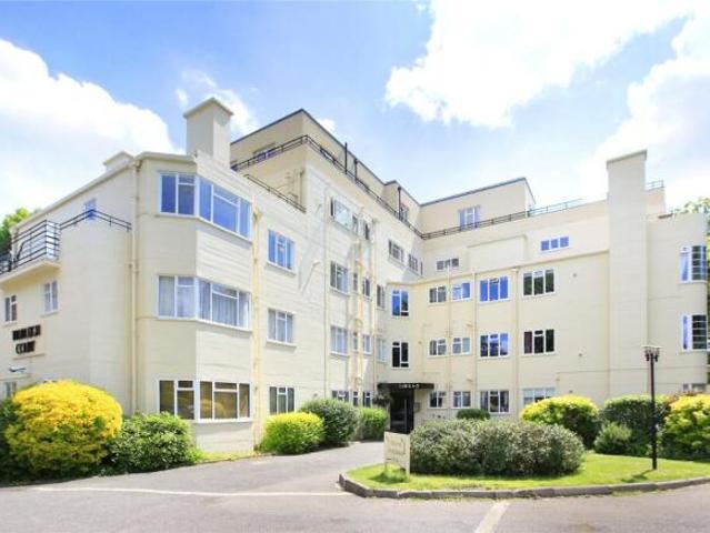2 bedroom flat for rent in Thurleigh Court, Clapham South, SW12