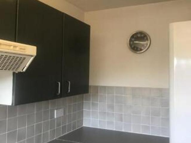 2 bedroom flat for rent in Timberbush, Leith, Edinburgh, EH6