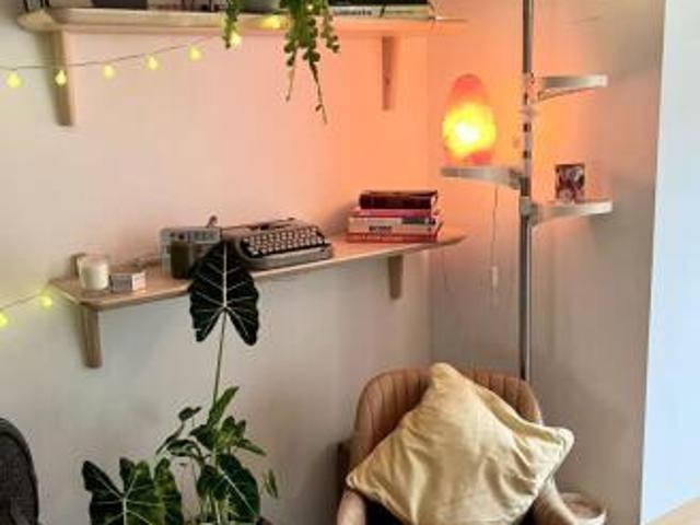 2 bedroom flat for rent in Tidworth Road, Bow, London, E3