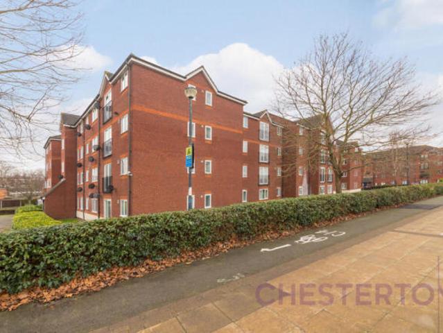 2 bedroom flat for rent in Tideside Court, Harlinger Street, SE18
