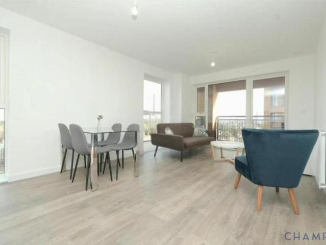 2 bedroom flat for rent in Tidey Apartments, W3