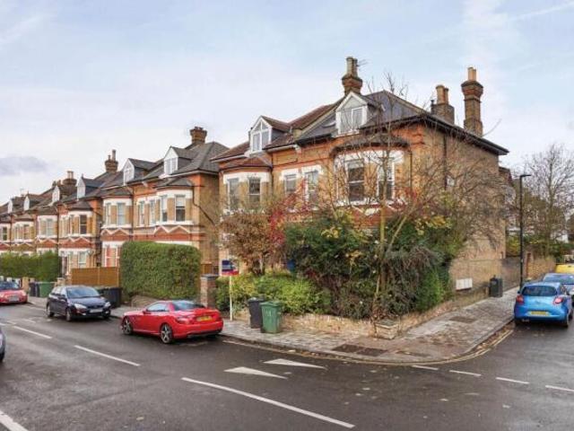 2 bedroom flat for rent in Tierney Road, Clapham Park, London, SW2