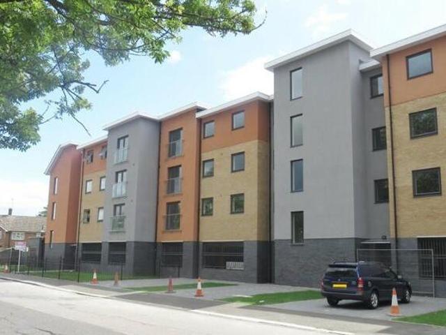 2 Bedroom Flat For Rent In Tilbury, Essex