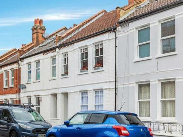 2 Bedroom Flat For Rent In Tooting, London