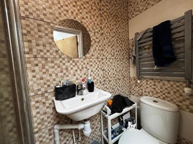 2 bedroom flat for rent in Top City Road St Pauls, Bristol, BS2