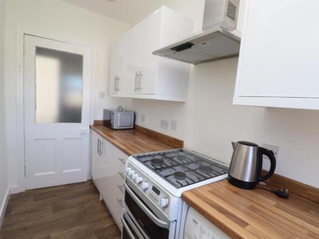 2 bedroom flat for rent in Torbreck Street, Glasgow, G52