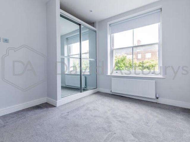 2 bedroom flat for rent in Torriano Avenue, Kentish Town, London, NW5
