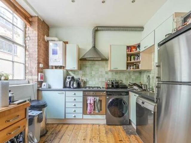2 Bedroom Flat For Rent In Tower Hamlets, London