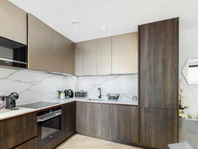 2 Bedroom Flat For Rent In Tower Hamlets, London