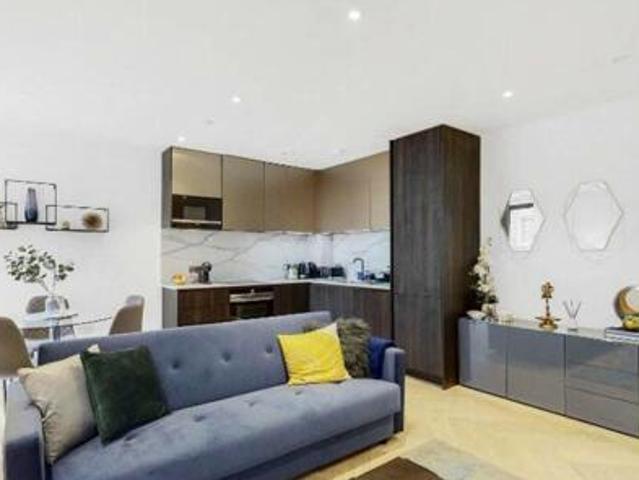 2 Bedroom Flat For Rent In Tower Hamlets