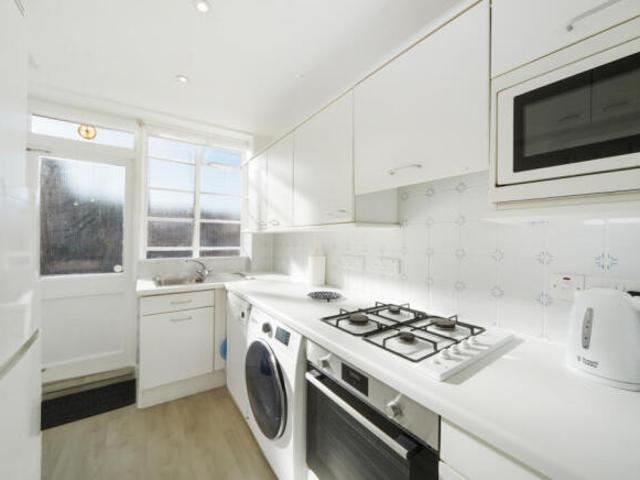 2 bedroom flat for rent in Townshend Court, Allitsen Road, NW8
