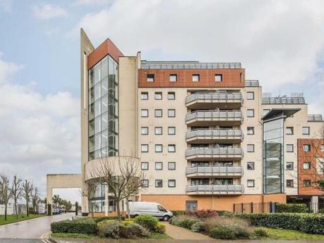 2 Bedroom Flat For Rent In Tradewinds, London
