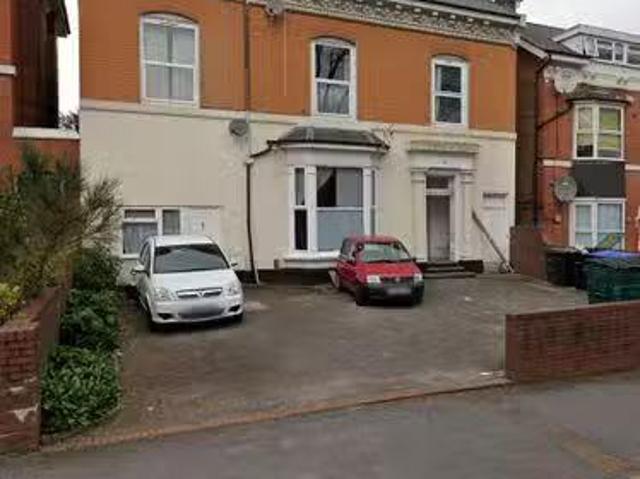 2 bedroom flat for rent in Trafalgar Road, B13 8BU, B13