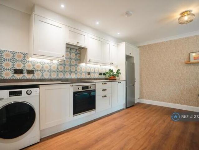 2 bedroom flat for rent in Trafalgar View, Brighton, BN1