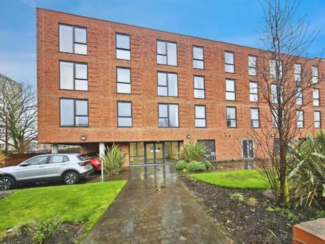 2 bedroom flat for rent in Trafford Street, Chester, Cheshire, CH1