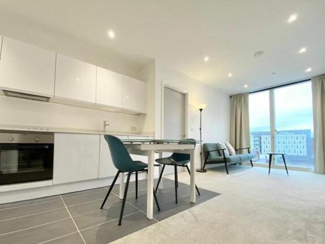 2 Bedroom Flat For Rent In Transmission House
