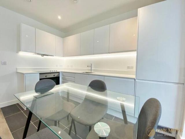 2 bedroom flat for rent in Transmission House, Manchester, M4