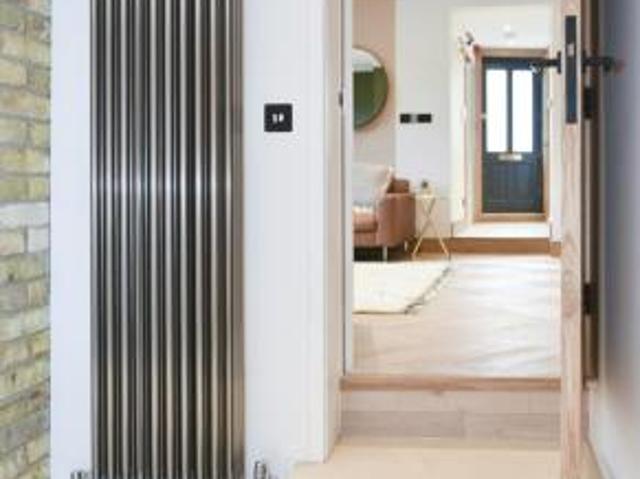 2 bedroom flat for rent in Tranquil Vale London SE3