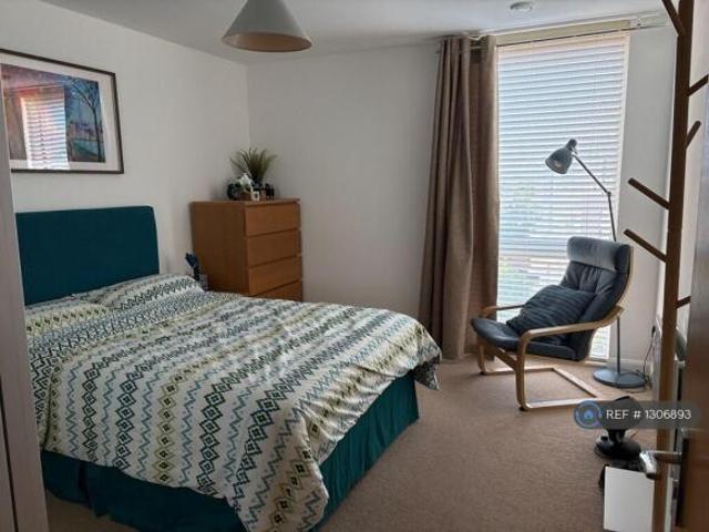 2 bedroom flat for rent in Trico House, Brentford, TW8