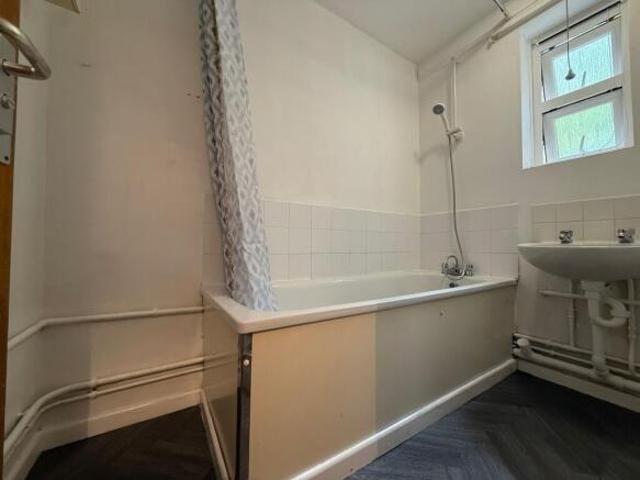 2 bedroom flat for rent in Trill Mill Court, Oxford, OX1
