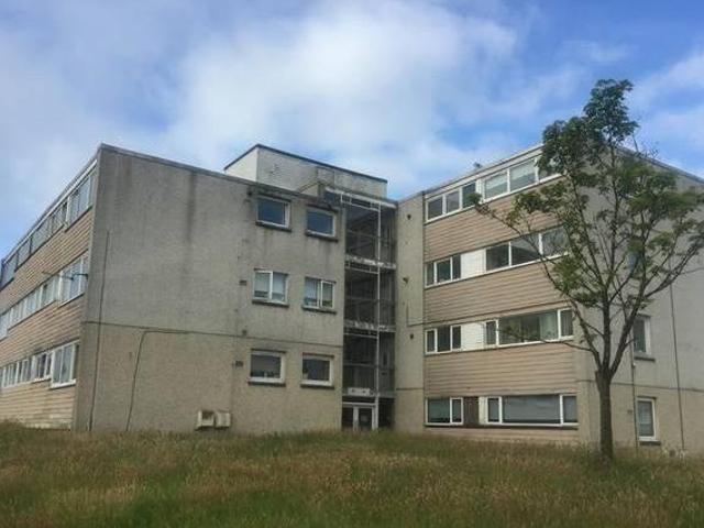 2 bedroom flat for rent in Trinidad Way Glasgow G75