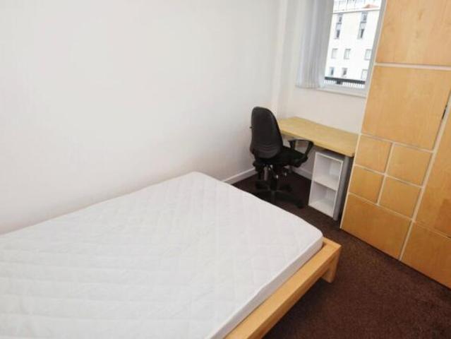 2 bedroom flat for rent in Trinity Court, 44 Higher Cambridge Street, Hulme, Manchester, M15