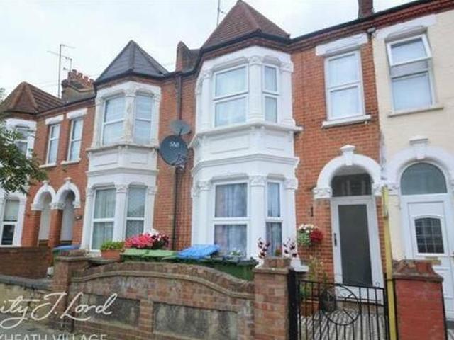 2 bedroom flat for rent in Tuam Road LONDON SE18