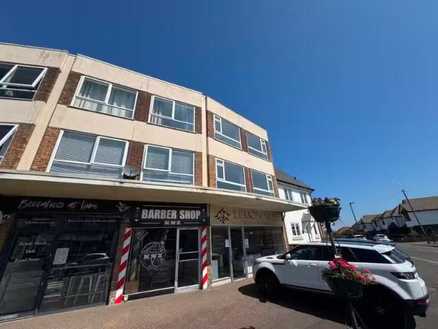 2 bedroom flat for rent in Tuckton Road, Bournemouth, BH6