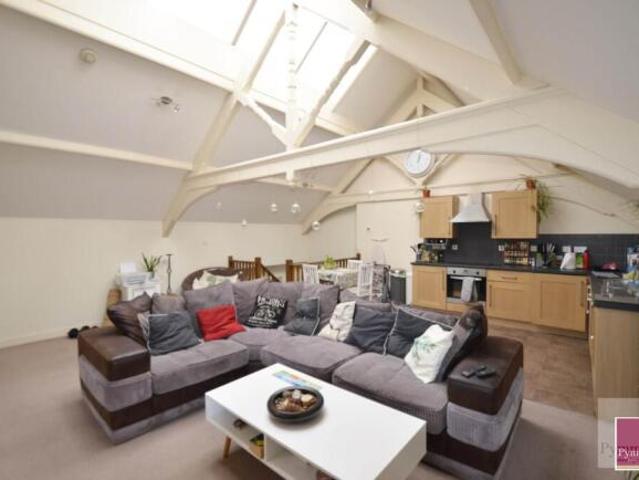 2 bedroom flat for rent in Tudor Hall, Norwich, NR1