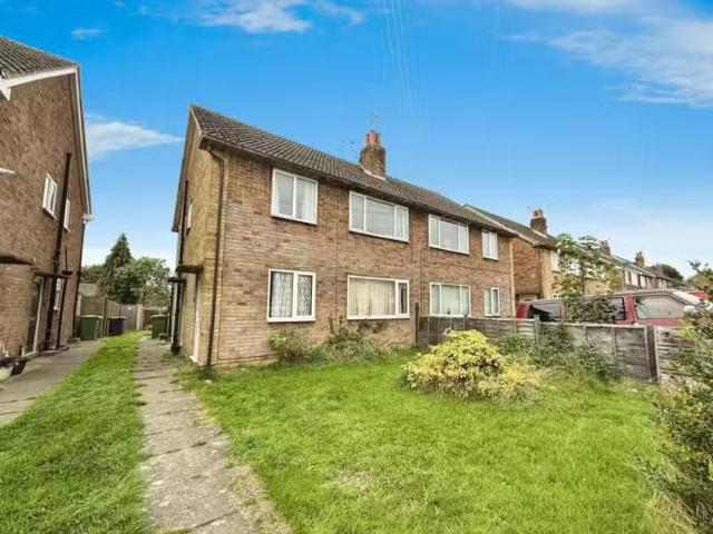 2 bedroom flat for rent in Tudor Road, CV10