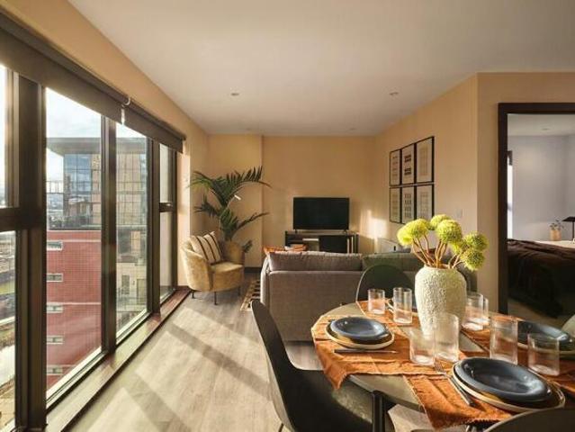 2 bedroom flat for rent in TURA, Whitehall Road, Leeds, LS1