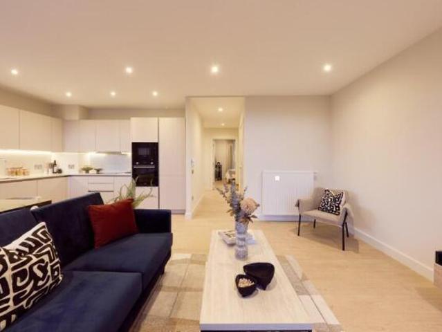 2 bedroom flat for rent in Union Walk, Edinburgh, EH3